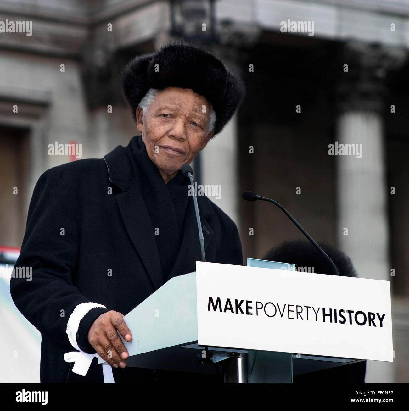 Nelson Mandela speaks to the crowd at the launch of the Make Poverty ...