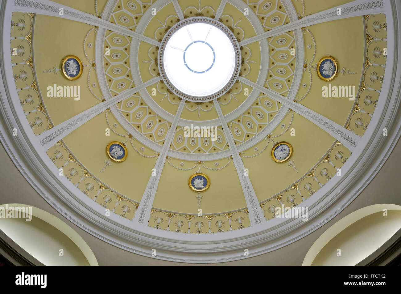Beautiful domed ceiling in Register House, Princes Street, Edinburgh ...