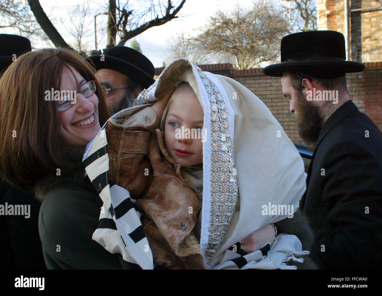 Hasidic Jew Women Hair