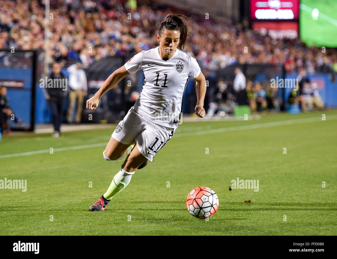 USA Defender Ali Krueger (11) with the ball during the 2016 CONCACAF ...
