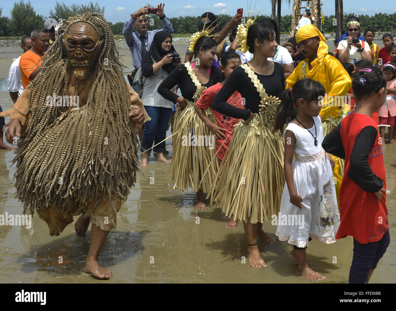 Mah meri hi-res stock photography and images - Alamy
