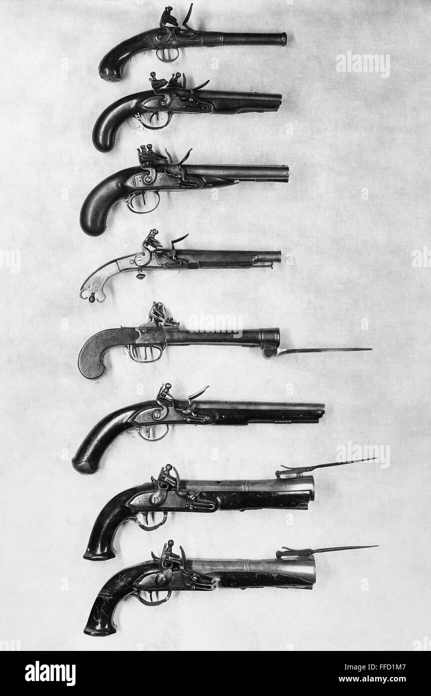 FLINTLOCK PISTOLS. /nVarious flintlock pistols Stock Photo - Alamy