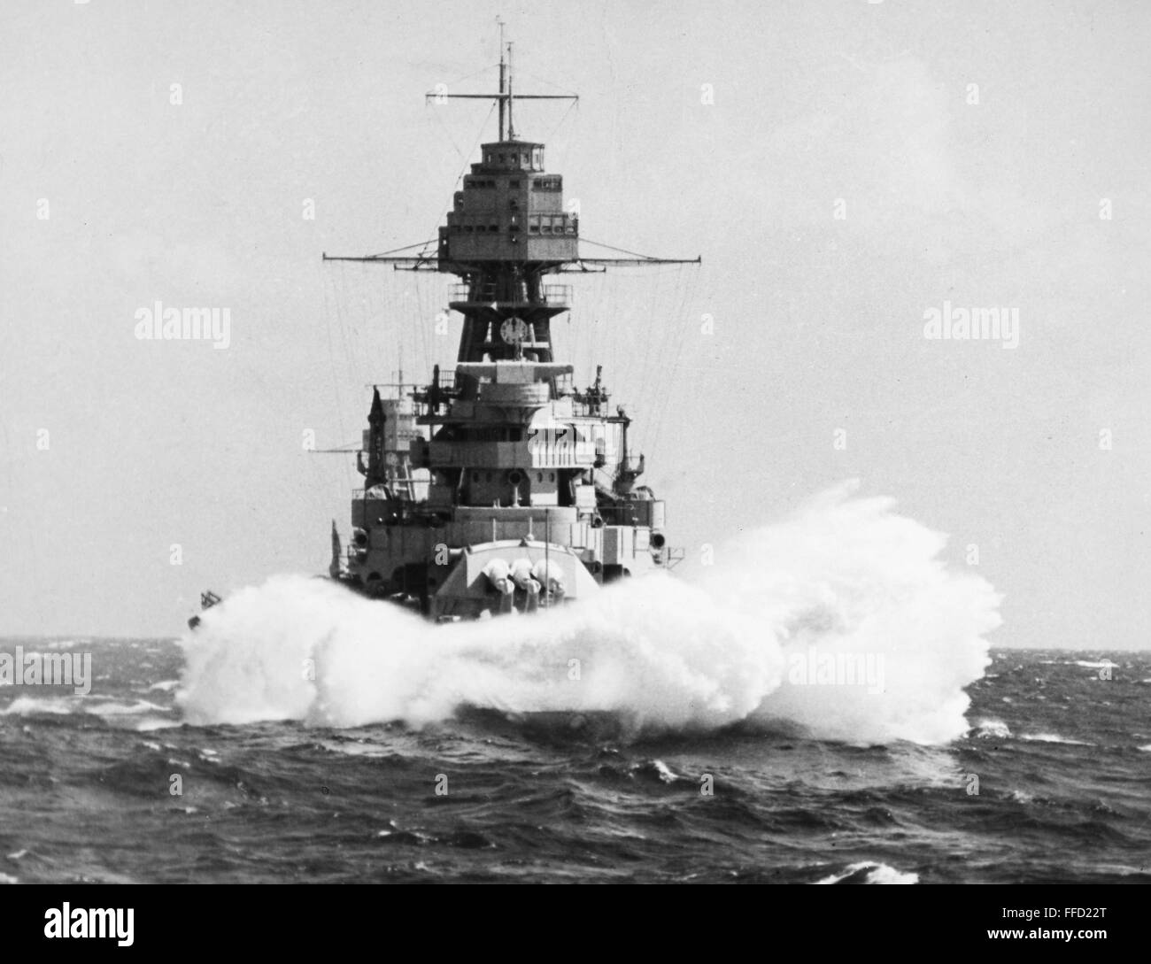 Uss arizona pearl harbor battleship hi-res stock photography and images ...