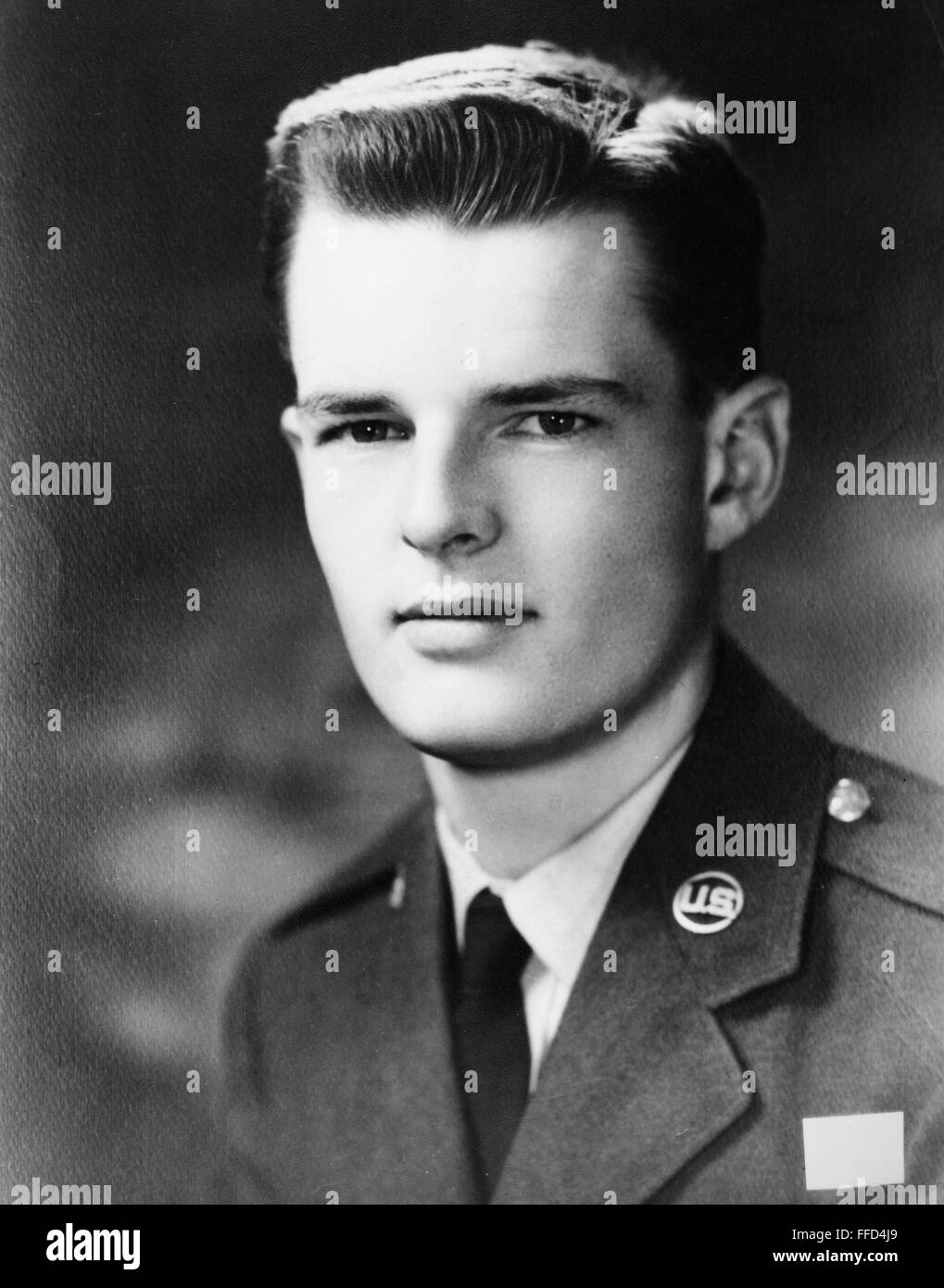 VIETNAM WAR: SERGEANT. /nSergeant George Perkins, a U.S. Air Force Air ...