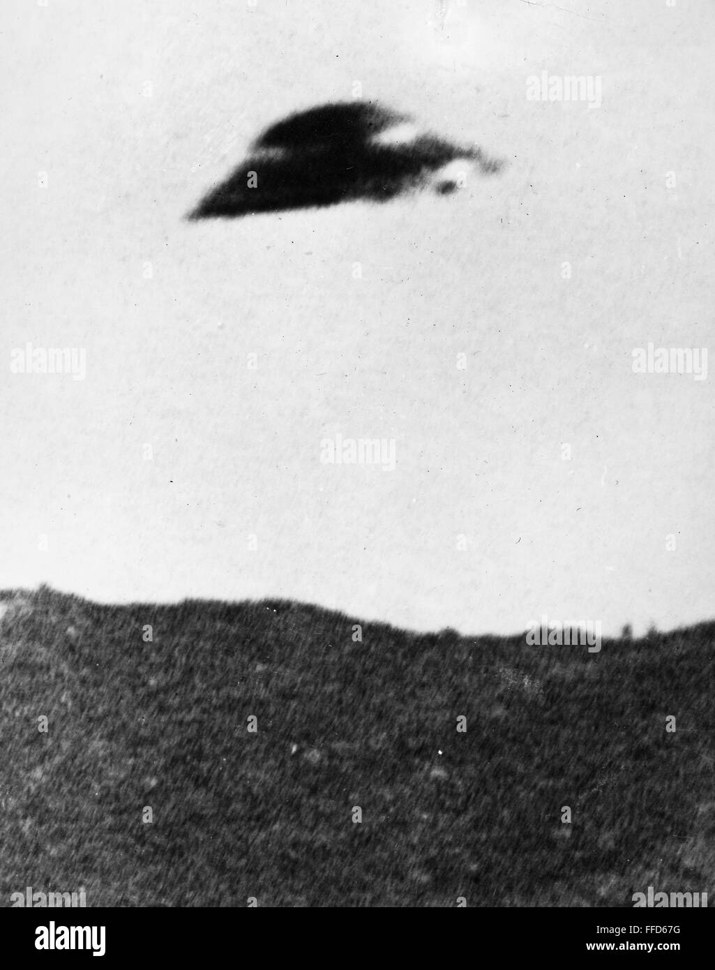 UFO, CALIFORNIA, 1951. /nFlying saucer photographed near Riverside ...