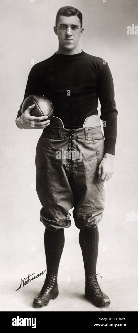 EDDIE MAHAN (1892-1951). /nAmerican football player. Photographed c1924 ...