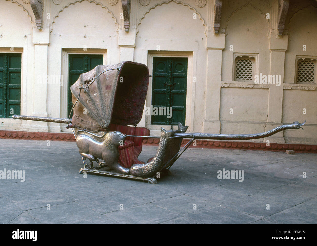 INDIAN LITTER. /nLitter from Benares, India, 18th or 19th century Stock ...