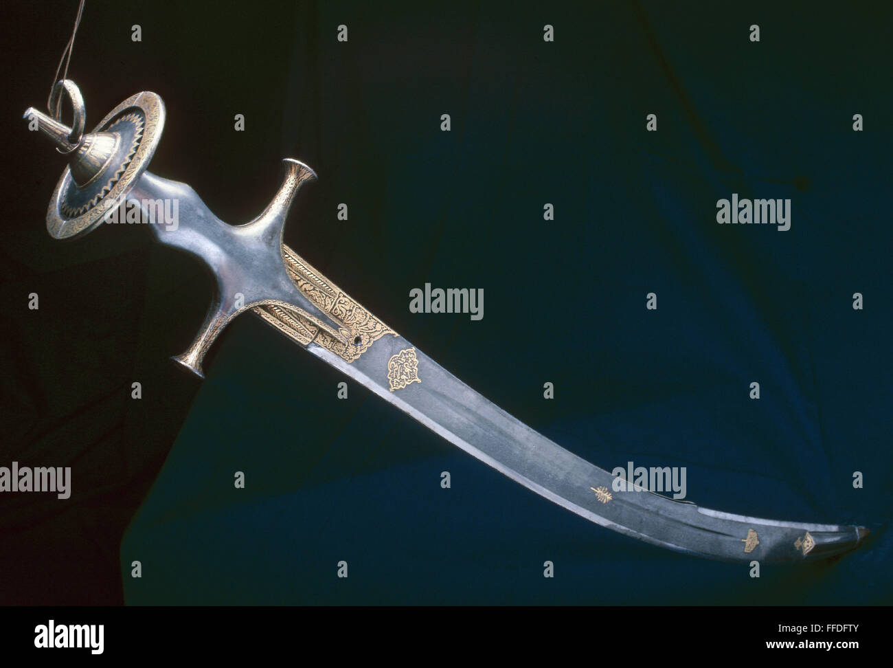 INDIAN SWORD. /nIndian sword with gold decoration Stock Photo - Alamy