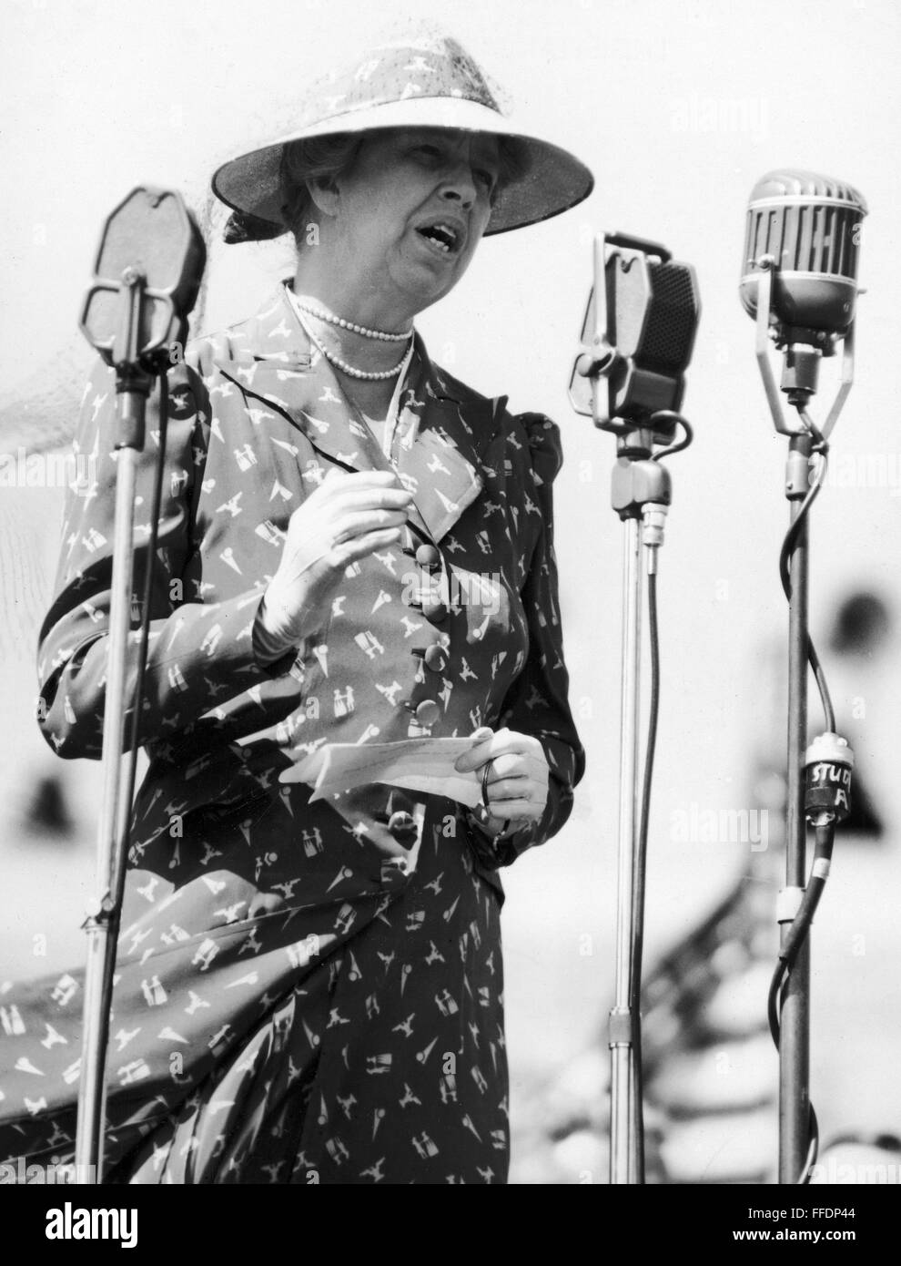 ANNA ELEANOR ROOSEVELT/n(1884-1962). Wife of Franklin Delano Roosevelt ...