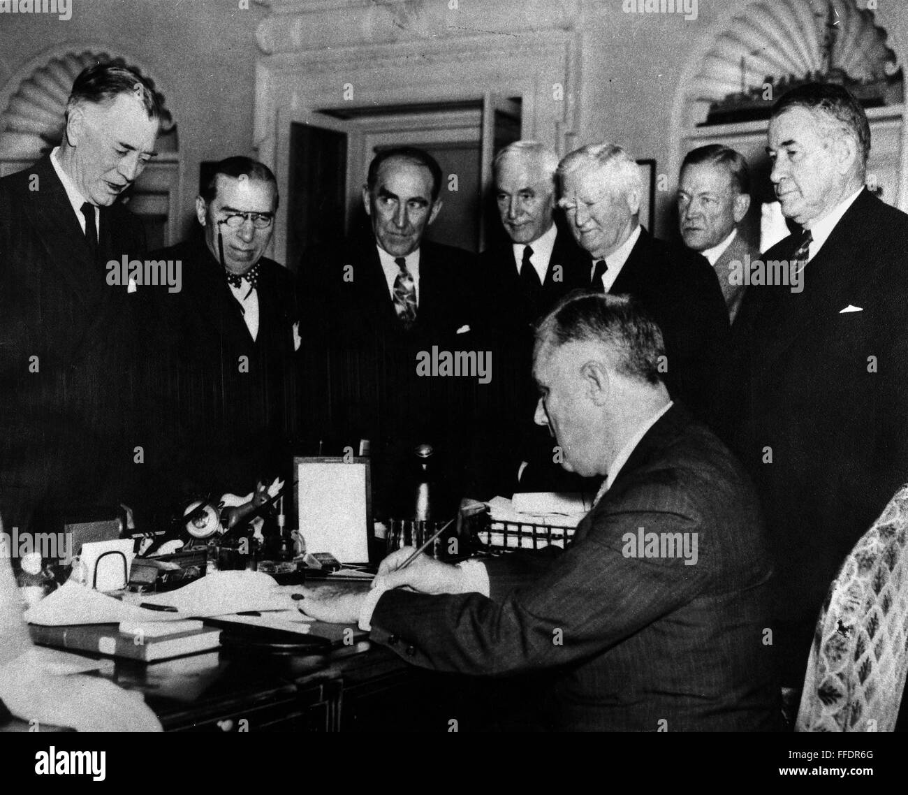 FRANKLIN D. ROOSEVELT/n(1882-1945). 32nd President of the United States ...