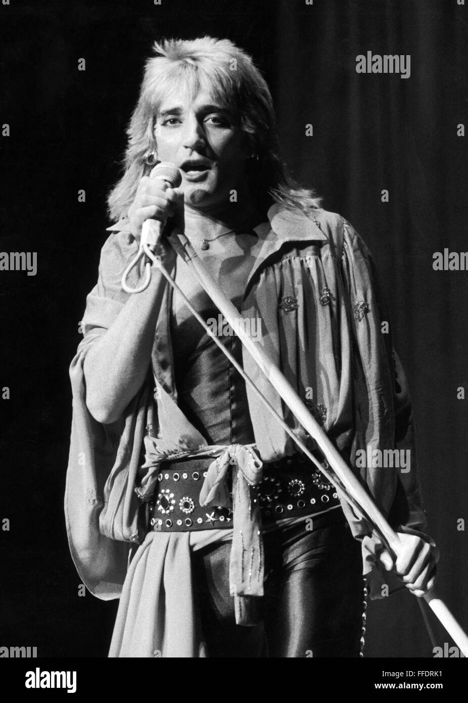 ROD STEWART (1945-). /nScottish singer Stock Photo - Alamy