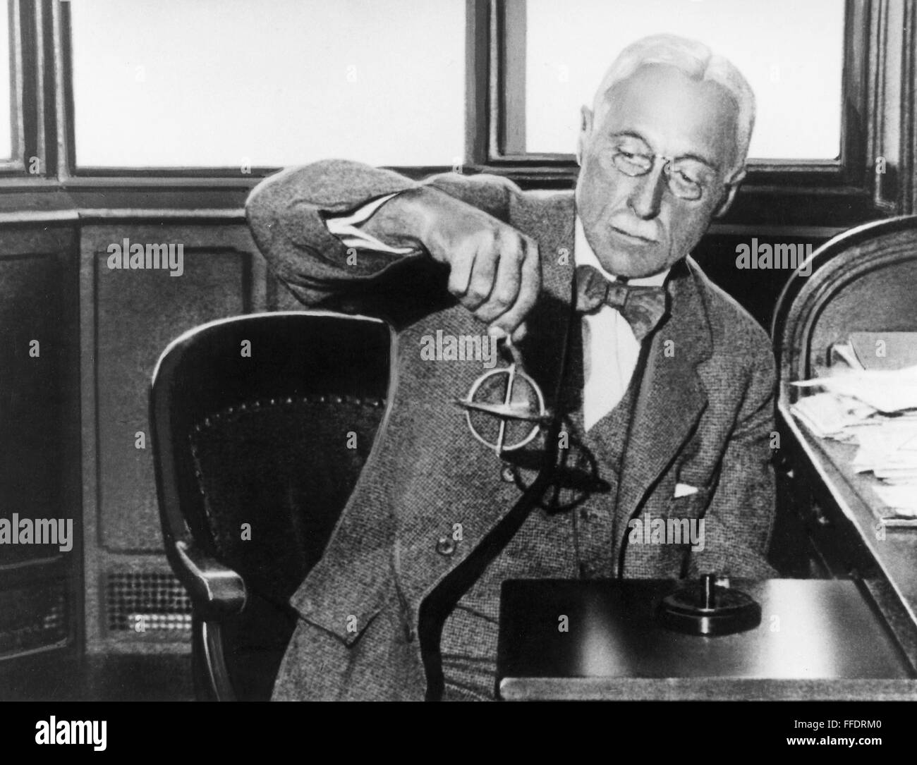 ELMER AMBROSE SPERRY /n(1860-1930). American inventor and entrepreneur ...