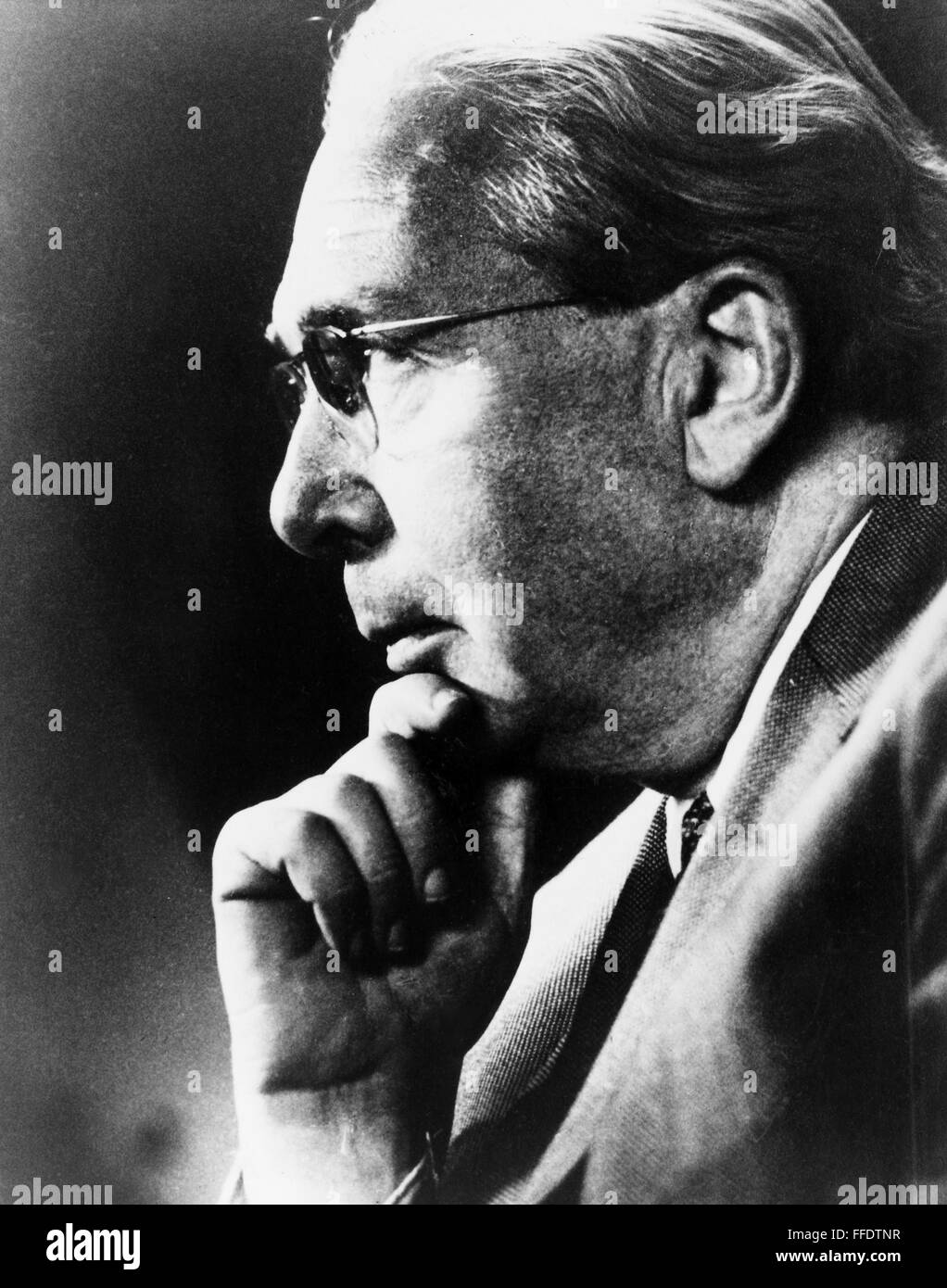 LEO SZILARD (1898-1964). /nHungarian physicist. Photographed 1960 Stock ...