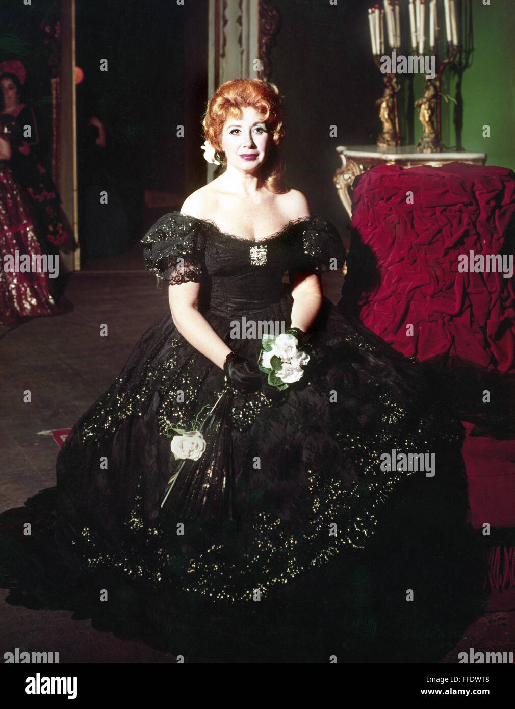 BEVERLY SILLS (1929-2007). /nAmerican opera singer Stock Photo - Alamy