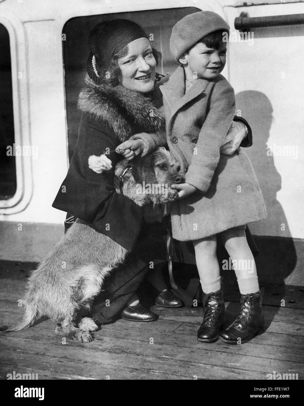 PEGGY WOOD (1892-1978). /nAmerican actress. Wood with her 3 year-old ...