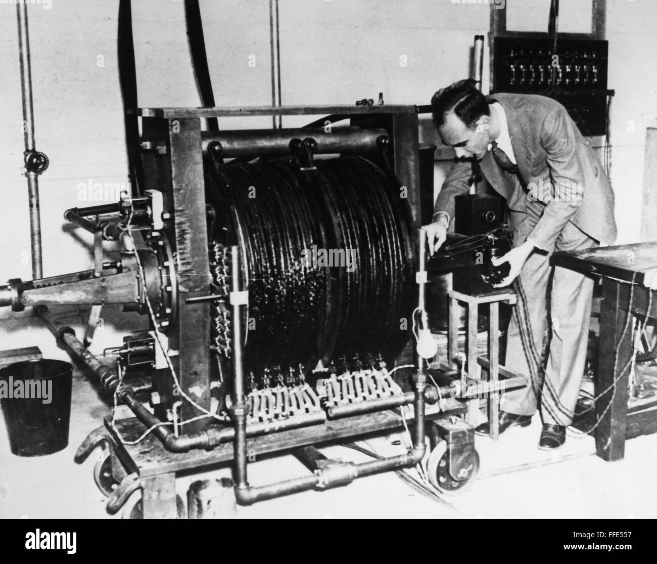 CARL DAVID ANDERSON /n(1905-1991). American physicist. Dr. Anderson ...