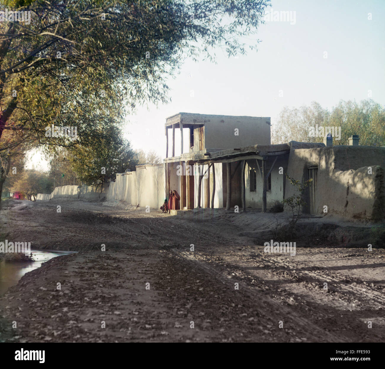 Uzbek house hi-res stock photography and images - Alamy