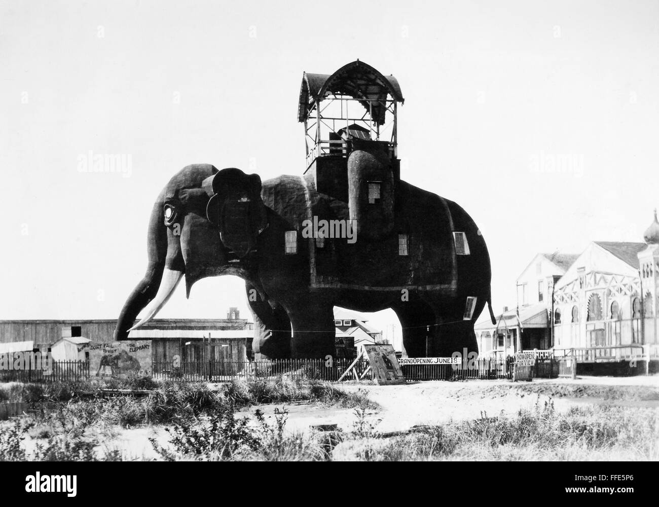 MARGATE: ELEPHANT, c1900. /nThe Elephant Hotel and Lucy, the elephant ...