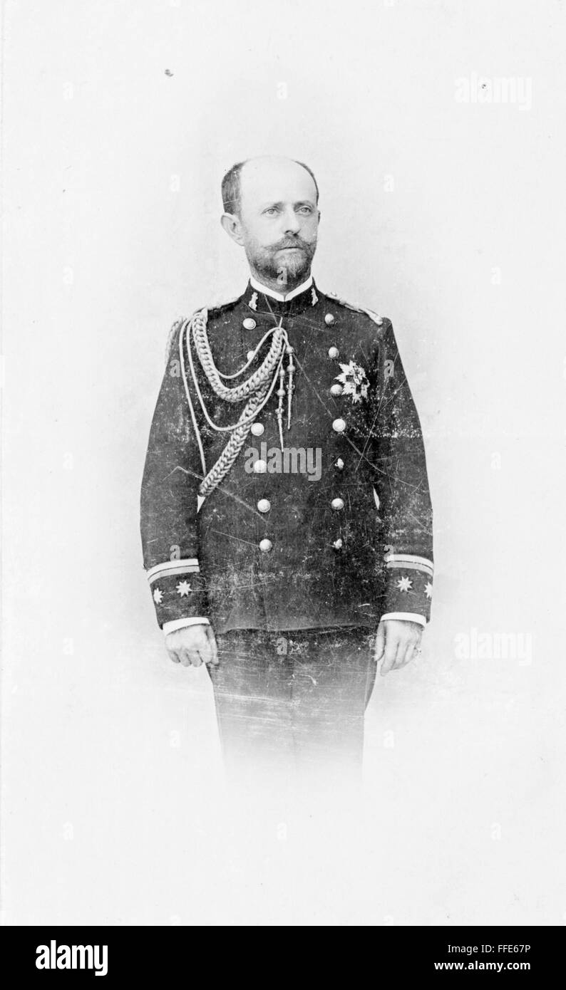 Engineer commander hi-res stock photography and images - Alamy