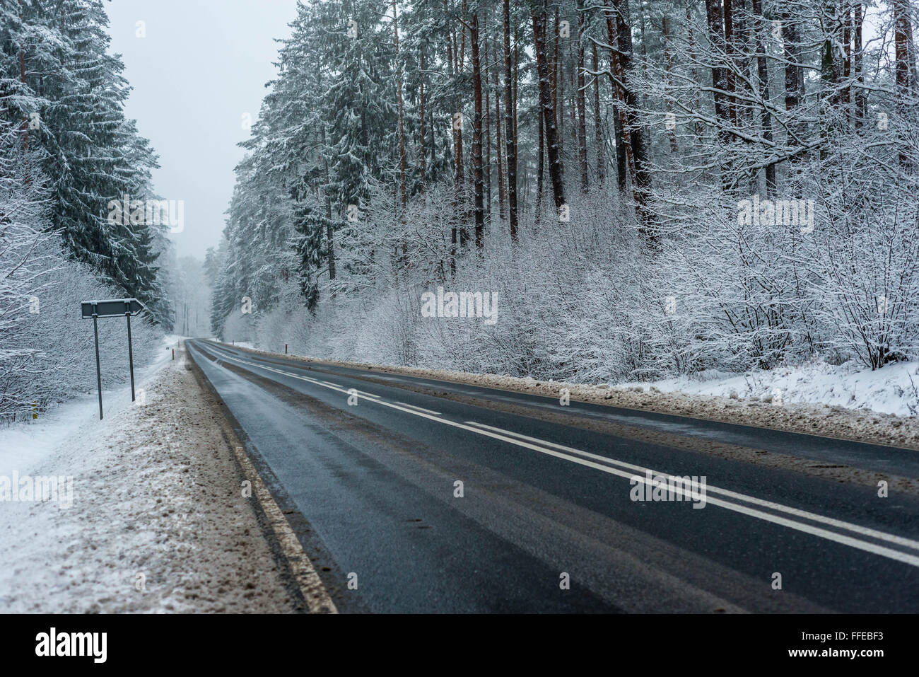 A road during winter Stock Photo - Alamy