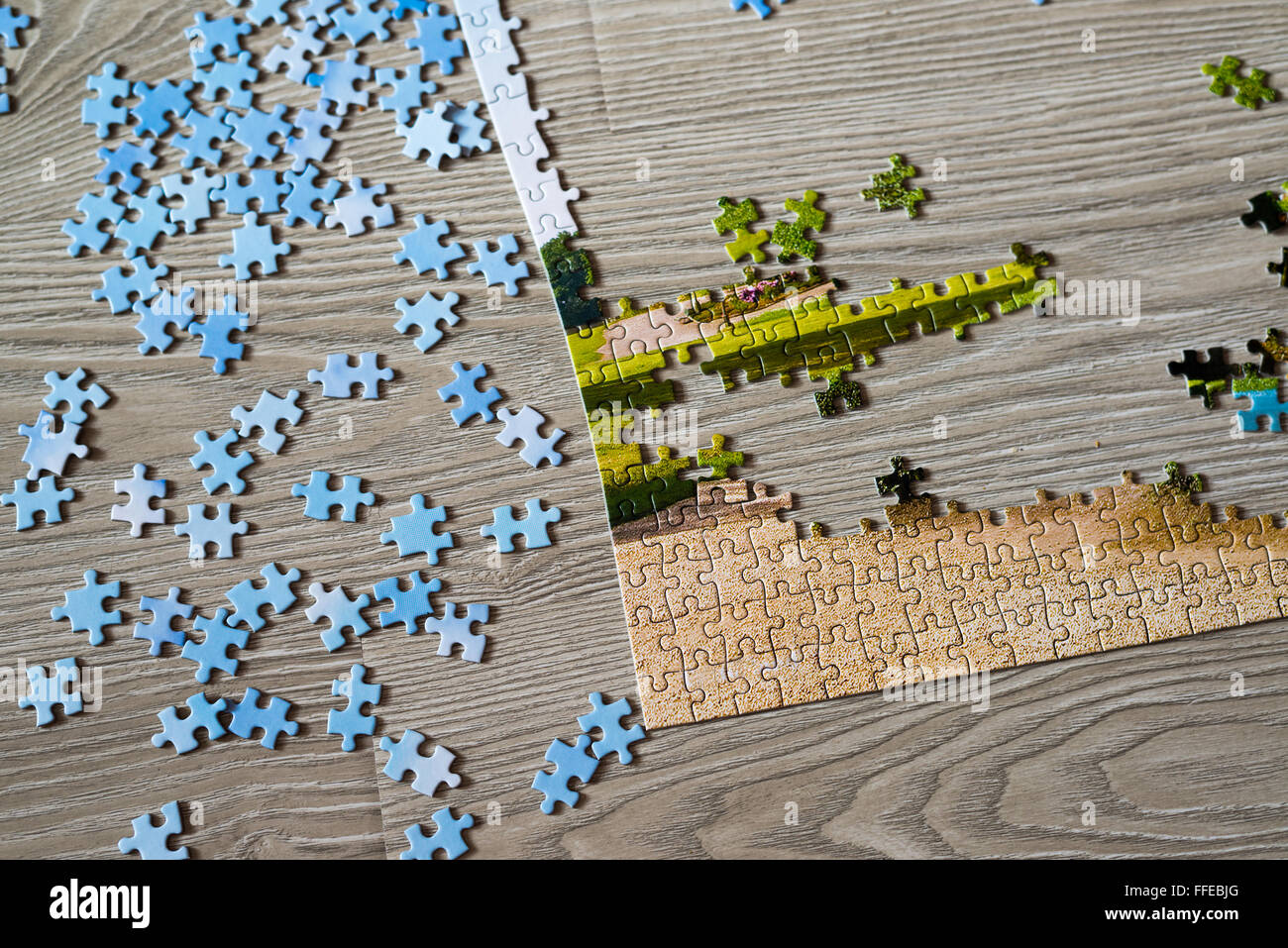 Picture puzzle hi-res stock photography and images - Alamy