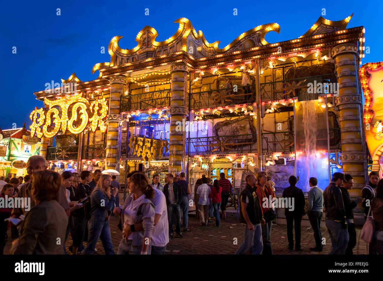Rotor funfair hi-res stock photography and images - Alamy