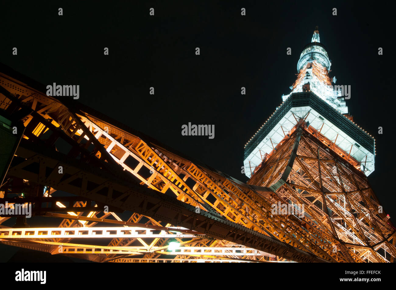 Shiba koen hi-res stock photography and images - Alamy