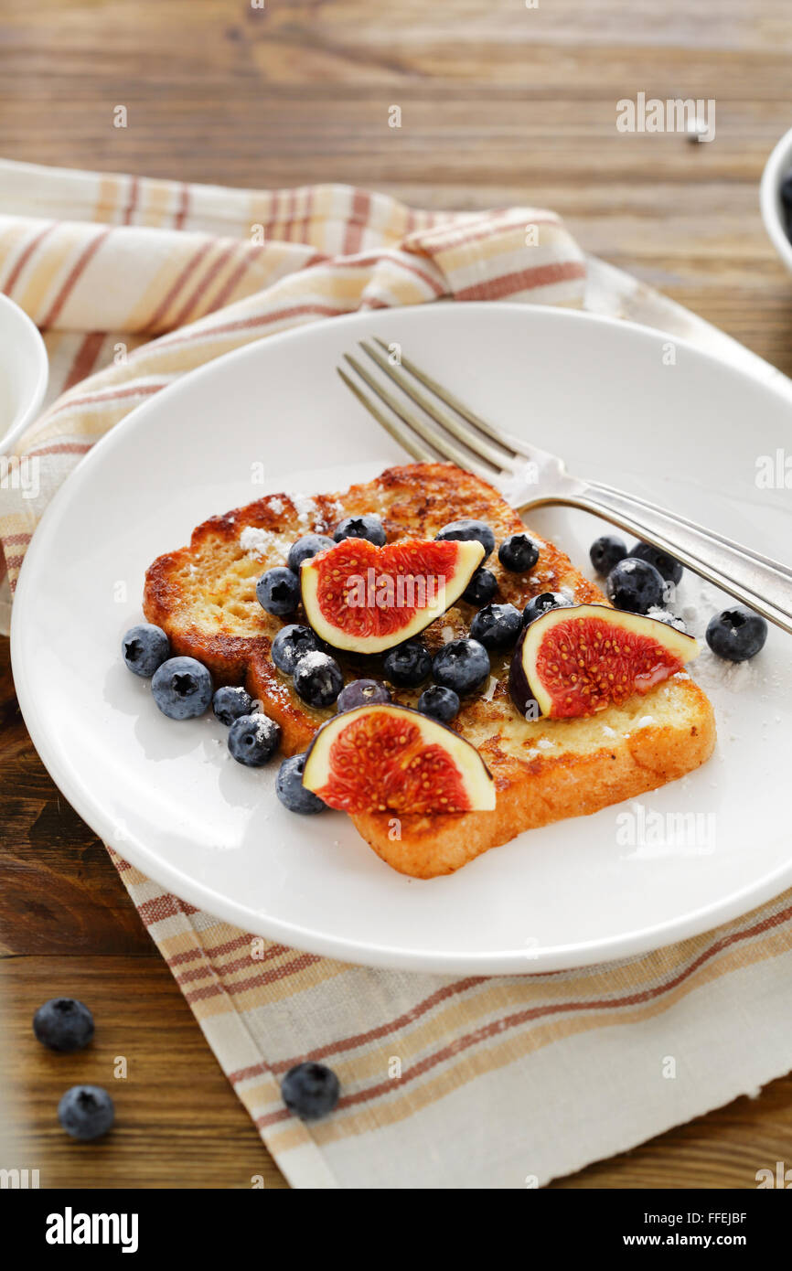 Brunch toast hi-res stock photography and images - Alamy