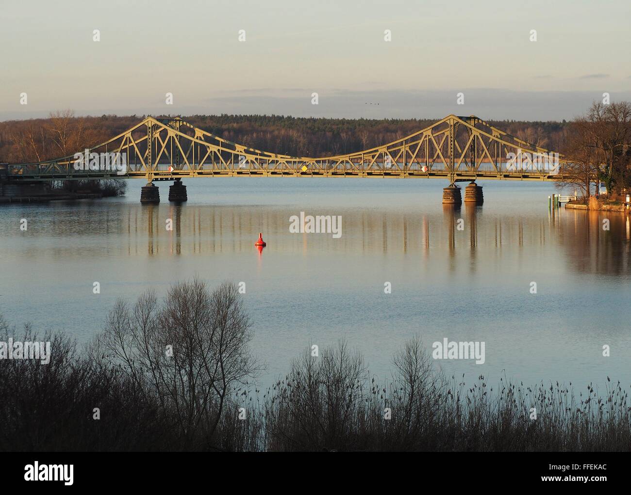 Border on glienicke bridge hi-res stock photography and images - Alamy