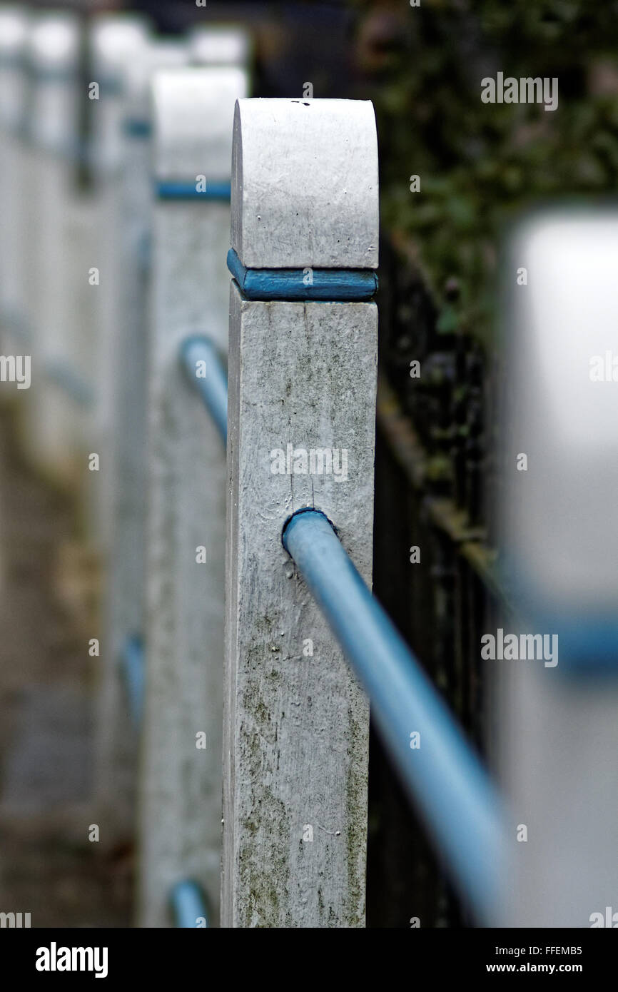 Boundary railings hi-res stock photography and images - Alamy