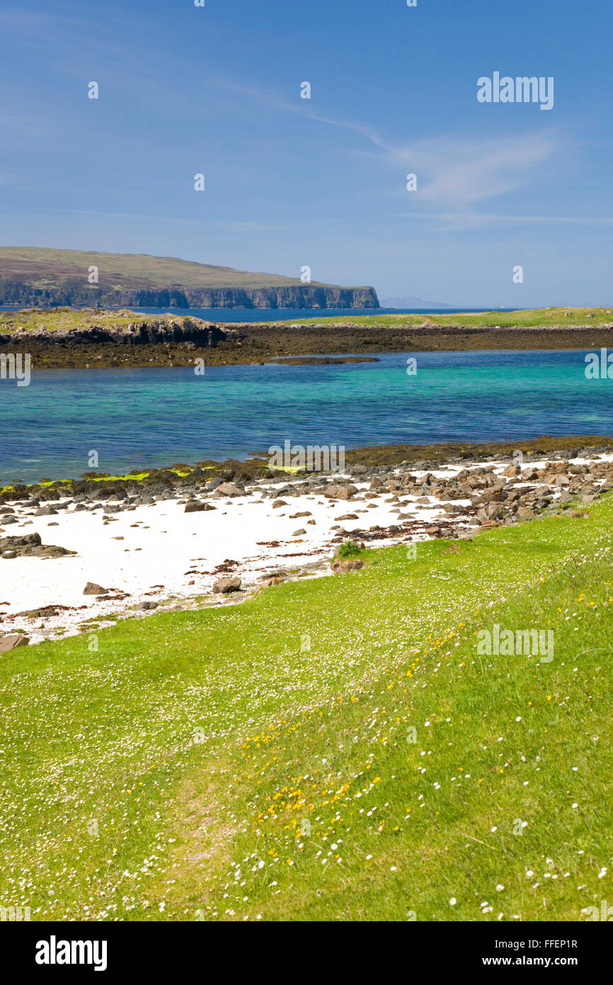 Dunvegan, Isle of Skye, Highland, Scotland. View across Coral Beach to ...