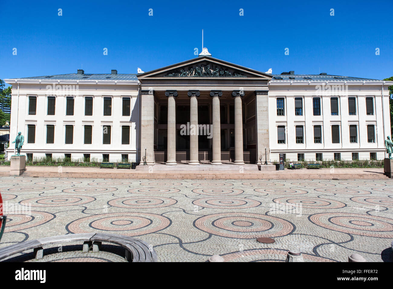 University of Oslo, Front view Stock Photo - Alamy