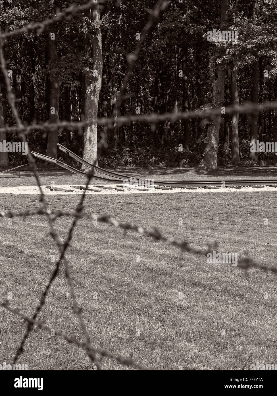 Nazi concentration camp fence wwii hi-res stock photography and images ...