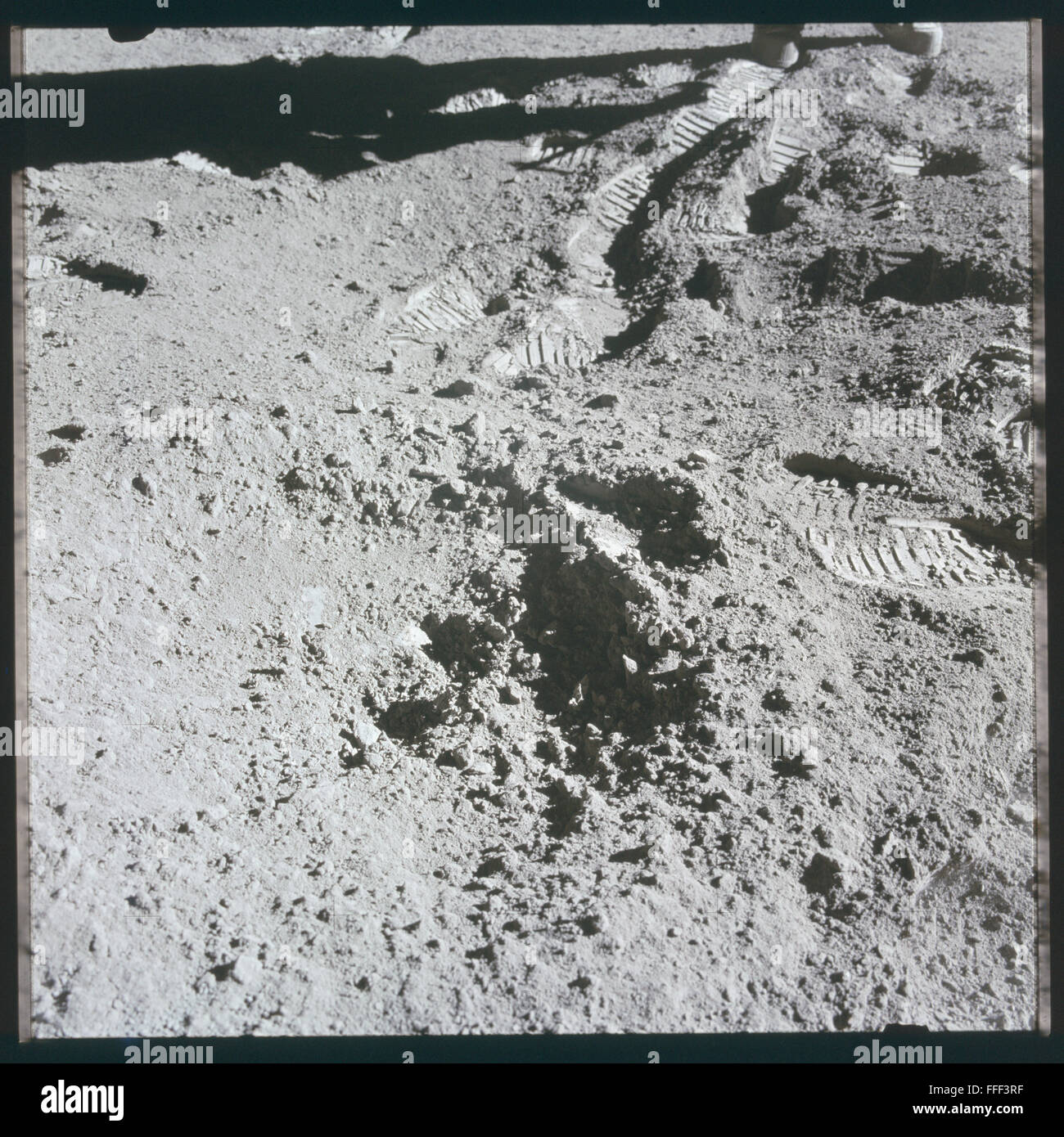 This archive contains the complete collection of photographs from ...