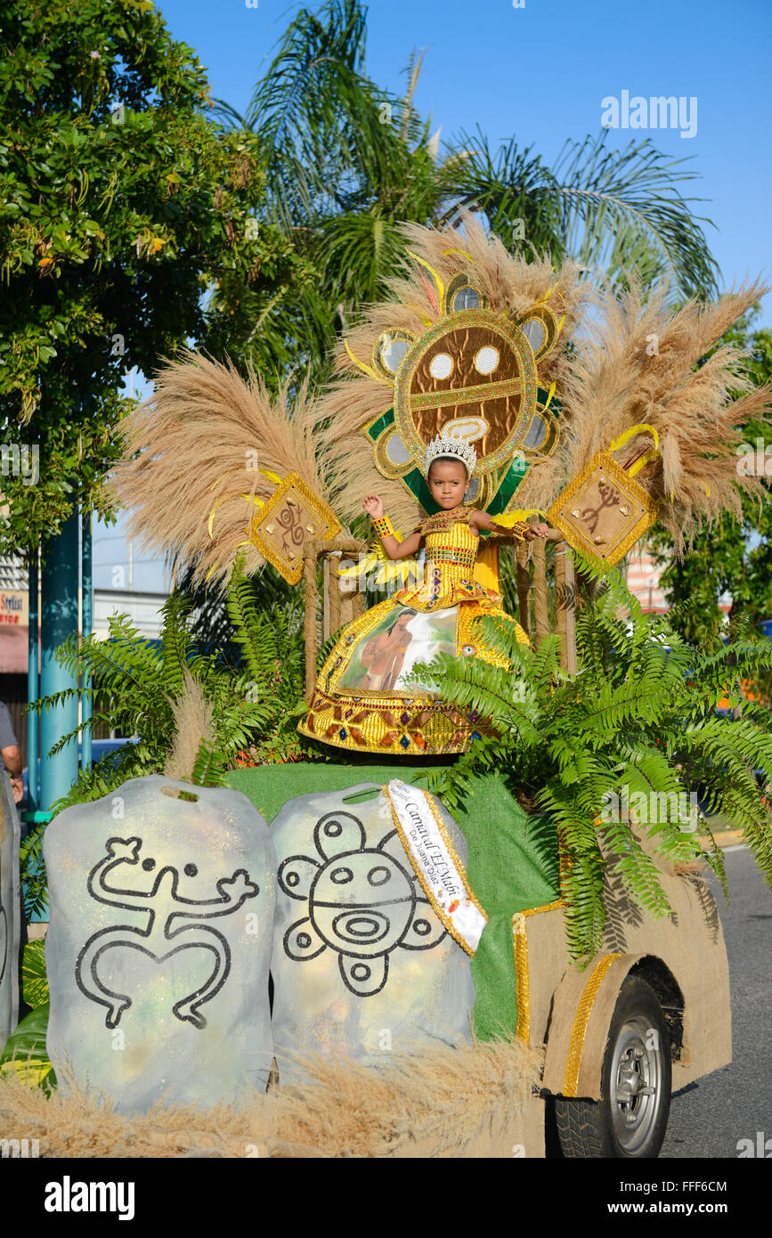 Beauty queen on a float parading during the carnival in Ponce, Puerto ...