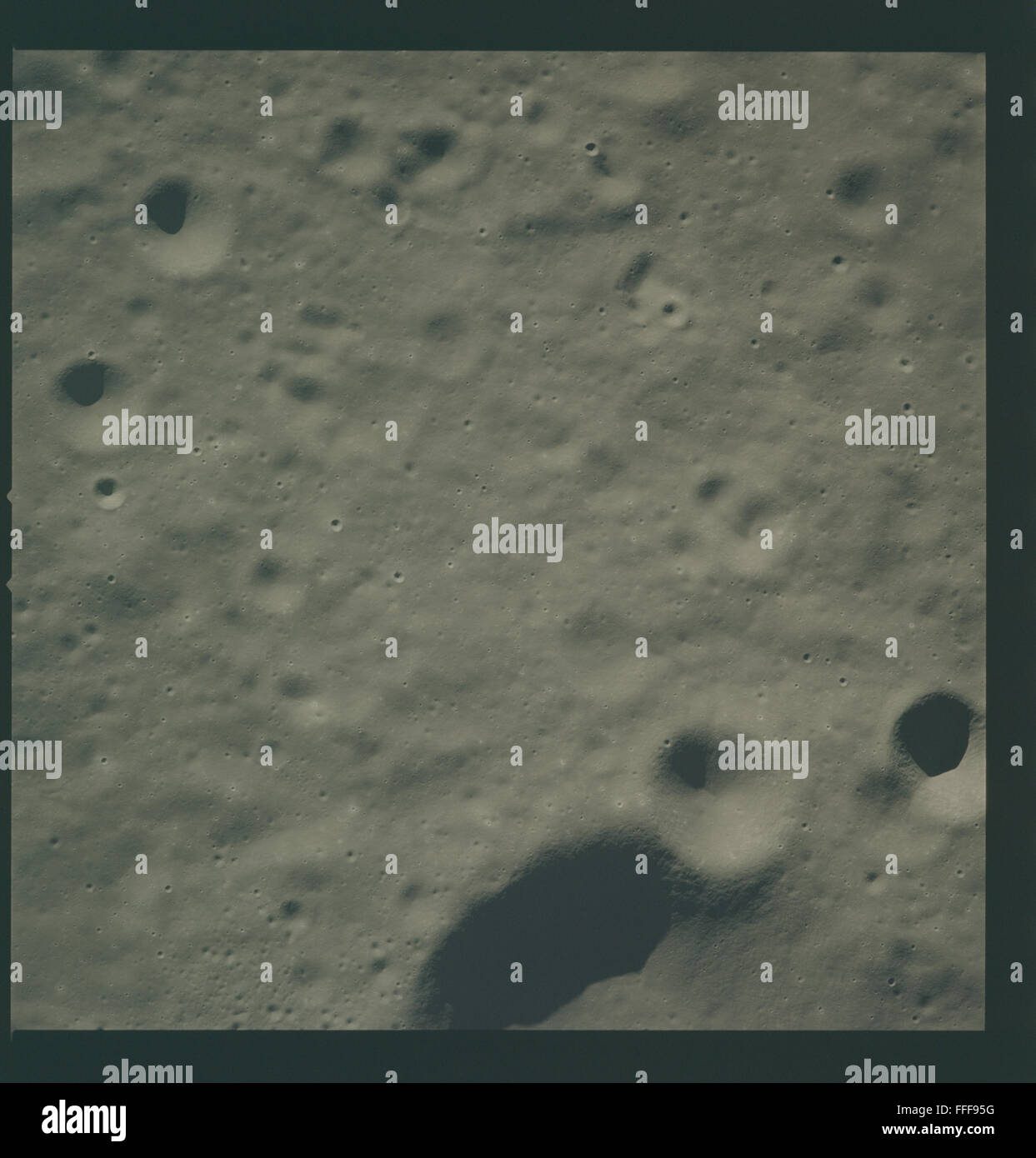 This collection presents the complete, unedited photographs from Apollo ...