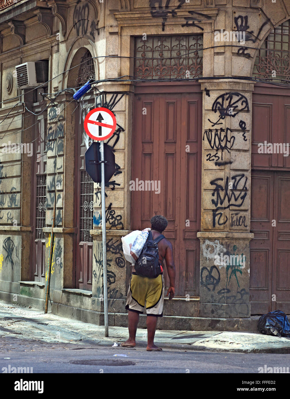 Street scene near St. Benedict Hill in downtown Rio de Janeiro, Brazil ...