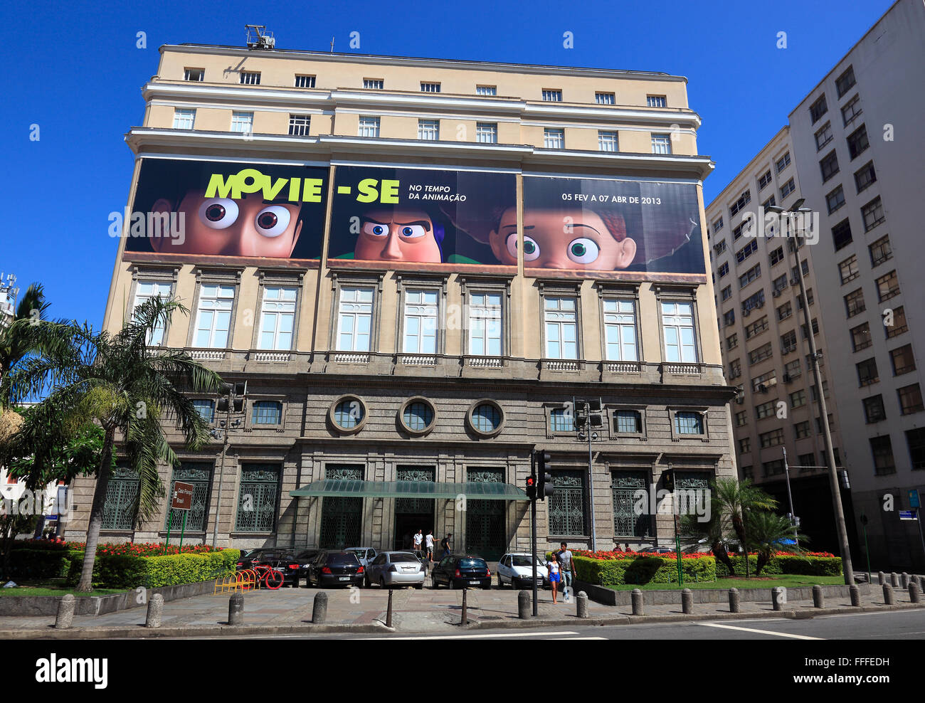 Cinema of district hi-res stock photography and images - Alamy