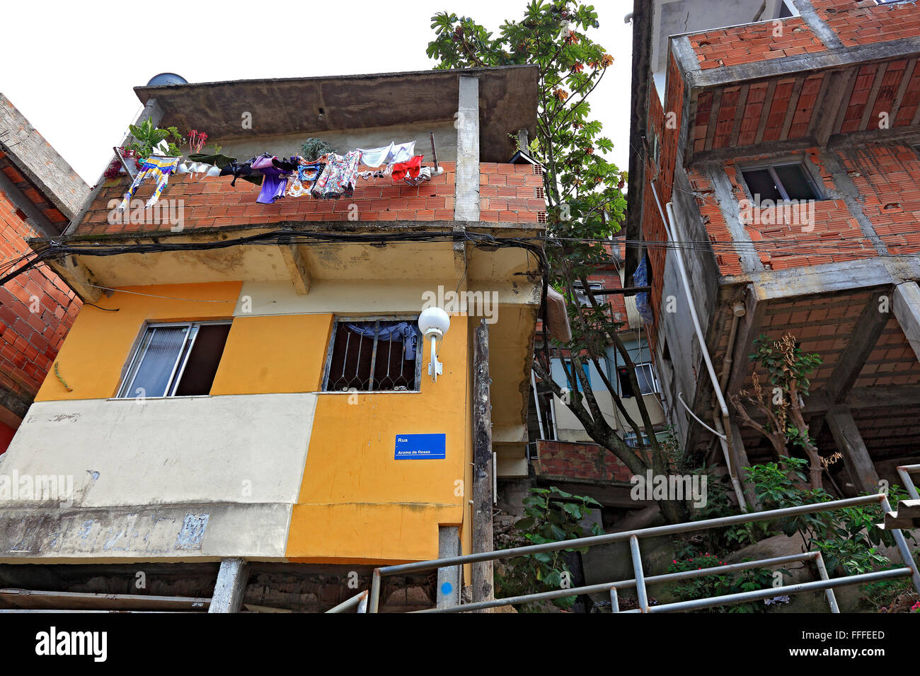 Favela Santa Marta, Rio de Janeiro, Brazil Stock Photo - Alamy