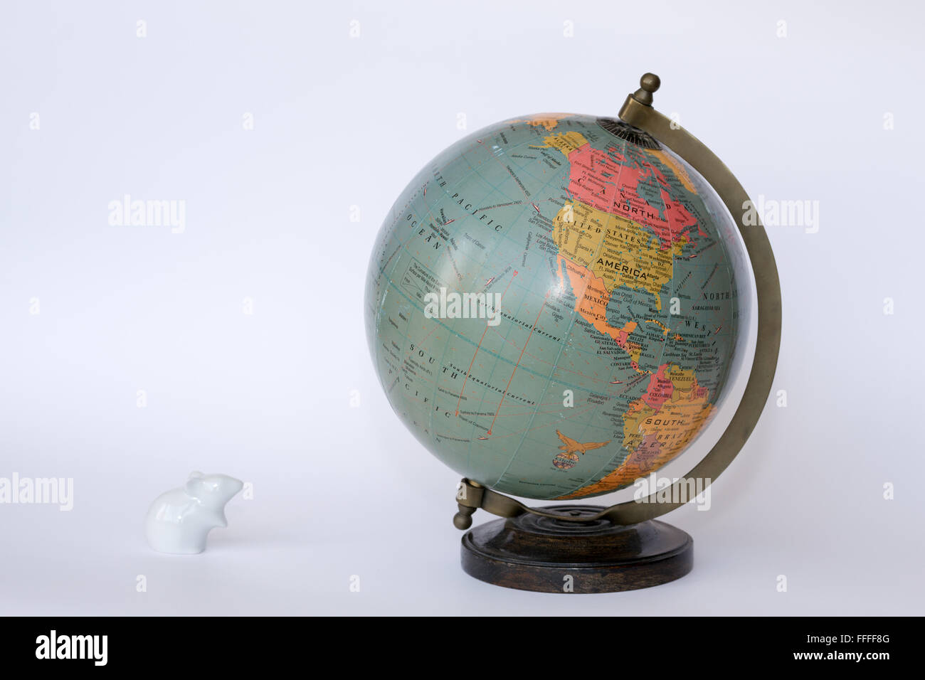 Porcelain mouse hi-res stock photography and images - Alamy