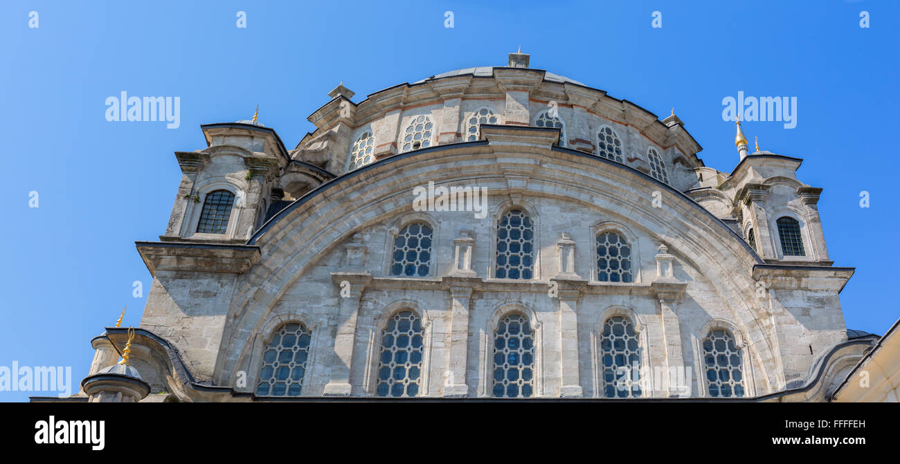 Buyuk Selimiye mosque, Uskudar, Istanbul, Turkey Stock Photo - Alamy