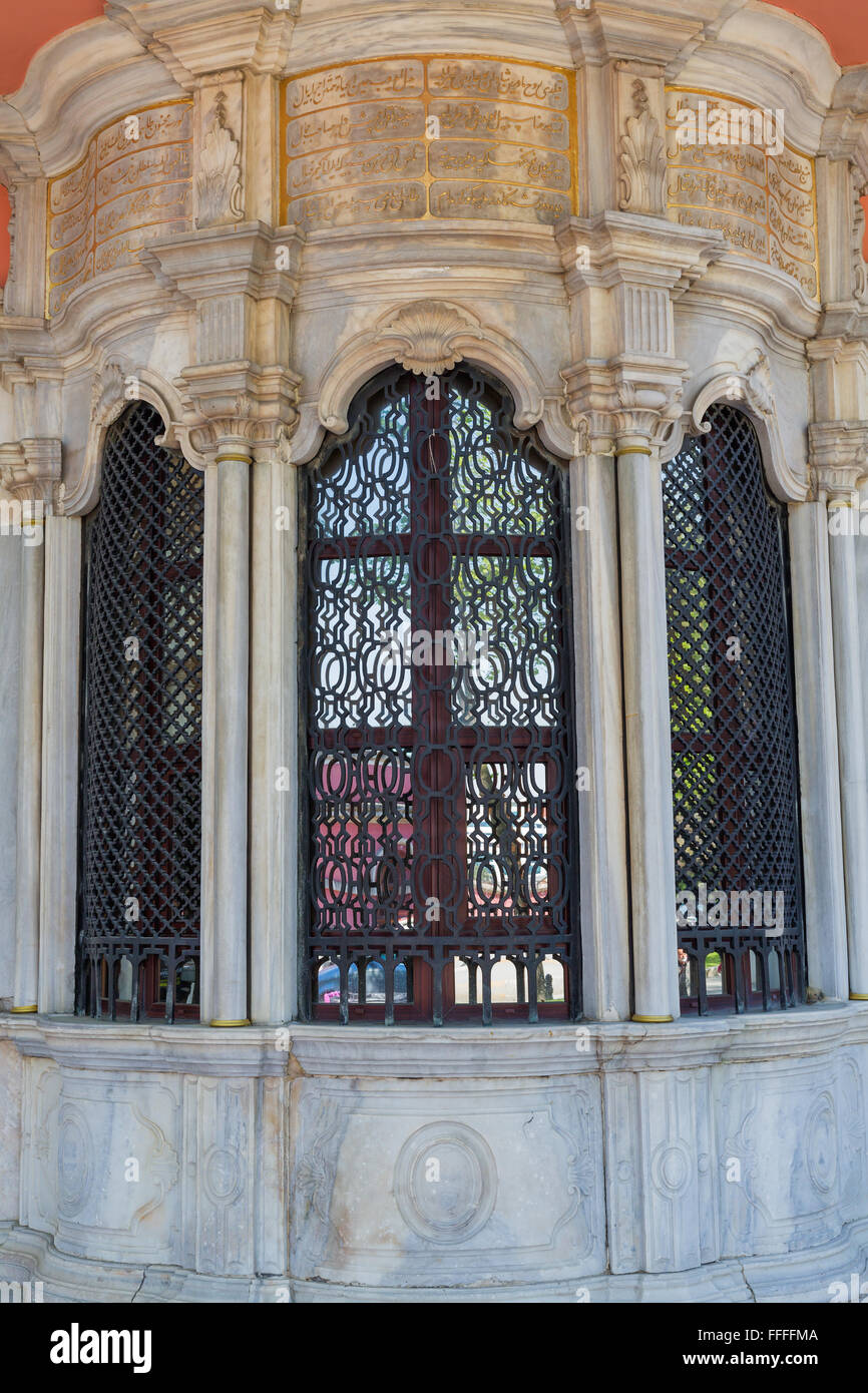 Eyup tomb istanbul hi-res stock photography and images - Alamy
