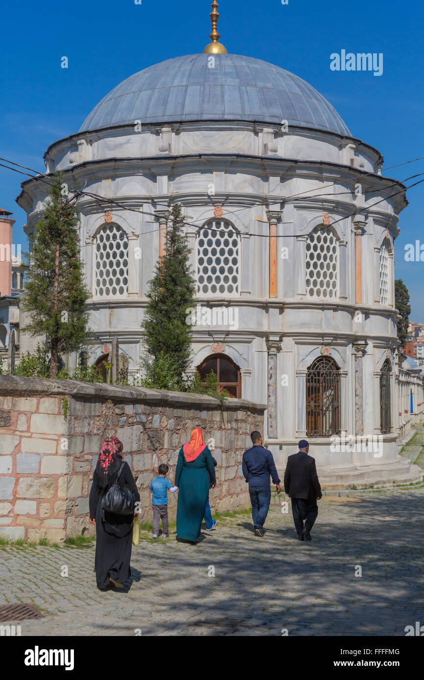 Eyüp sultan mosque hi-res stock photography and images - Alamy