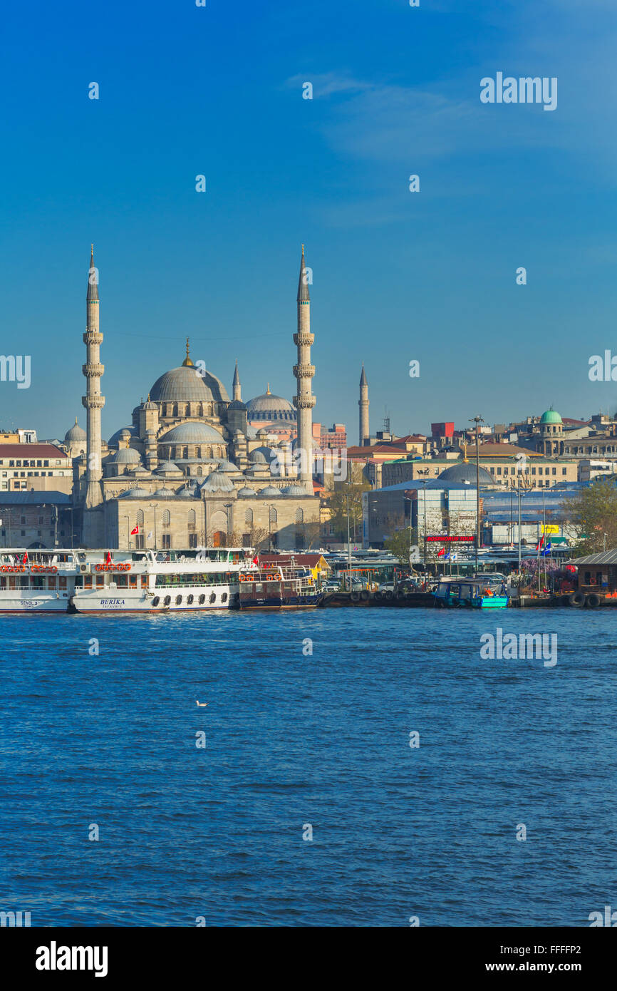 Cityscape of Istanbul, Turkey from Bosphorus Stock Photo - Alamy