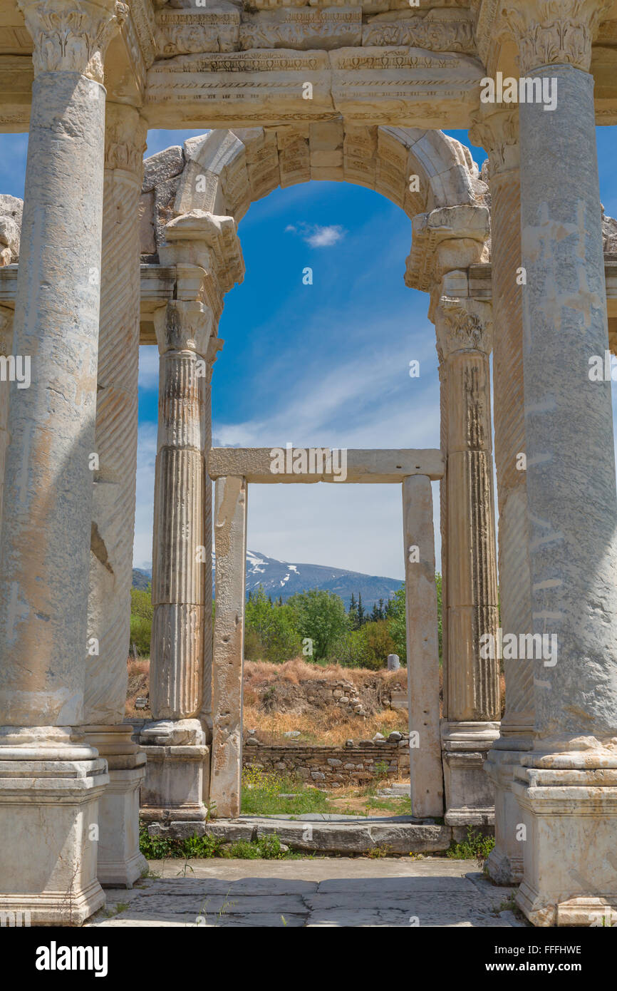 Tetrapylon, ruins of ancient Aphrodisias, Aydin Province, Turkey Stock Photo - Alamy