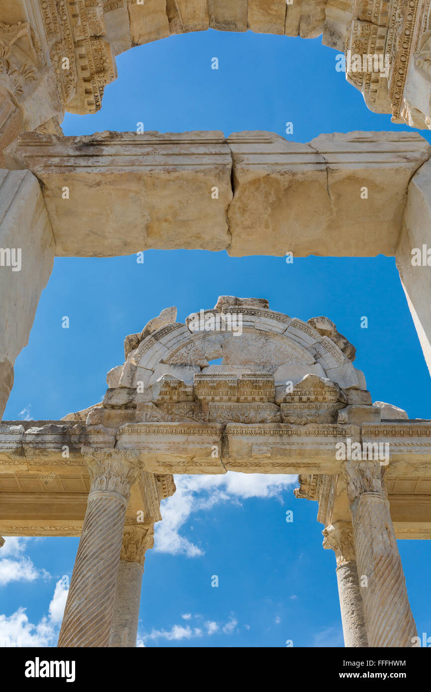 Tetrapylon, ruins of ancient Aphrodisias, Aydin Province, Turkey Stock Photo - Alamy