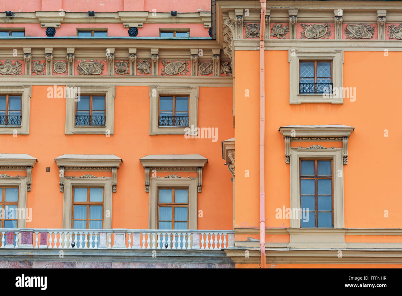 Old house on embankment, Saint Petersburg, Russia Stock Photo - Alamy