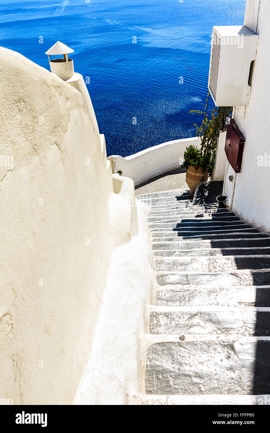 Narrow steep stairs in Santorini (Oia), Greece Stock Photo - Alamy