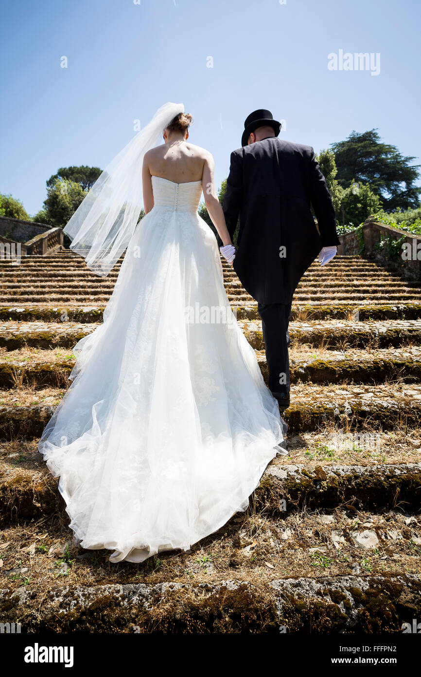 Ascending stairs hi-res stock photography and images - Alamy