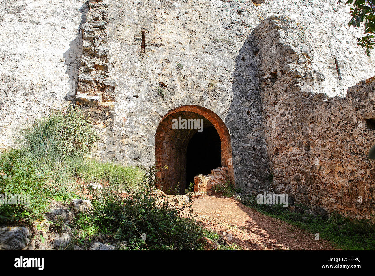 Old stone built archway entrance to inner reaches of Ali Pasha's Castle ...